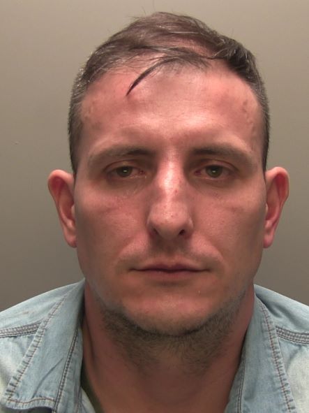 Lincolnshire Police Hunt For Wanted Man Lincolnshire Police Hunt For Wanted Man
