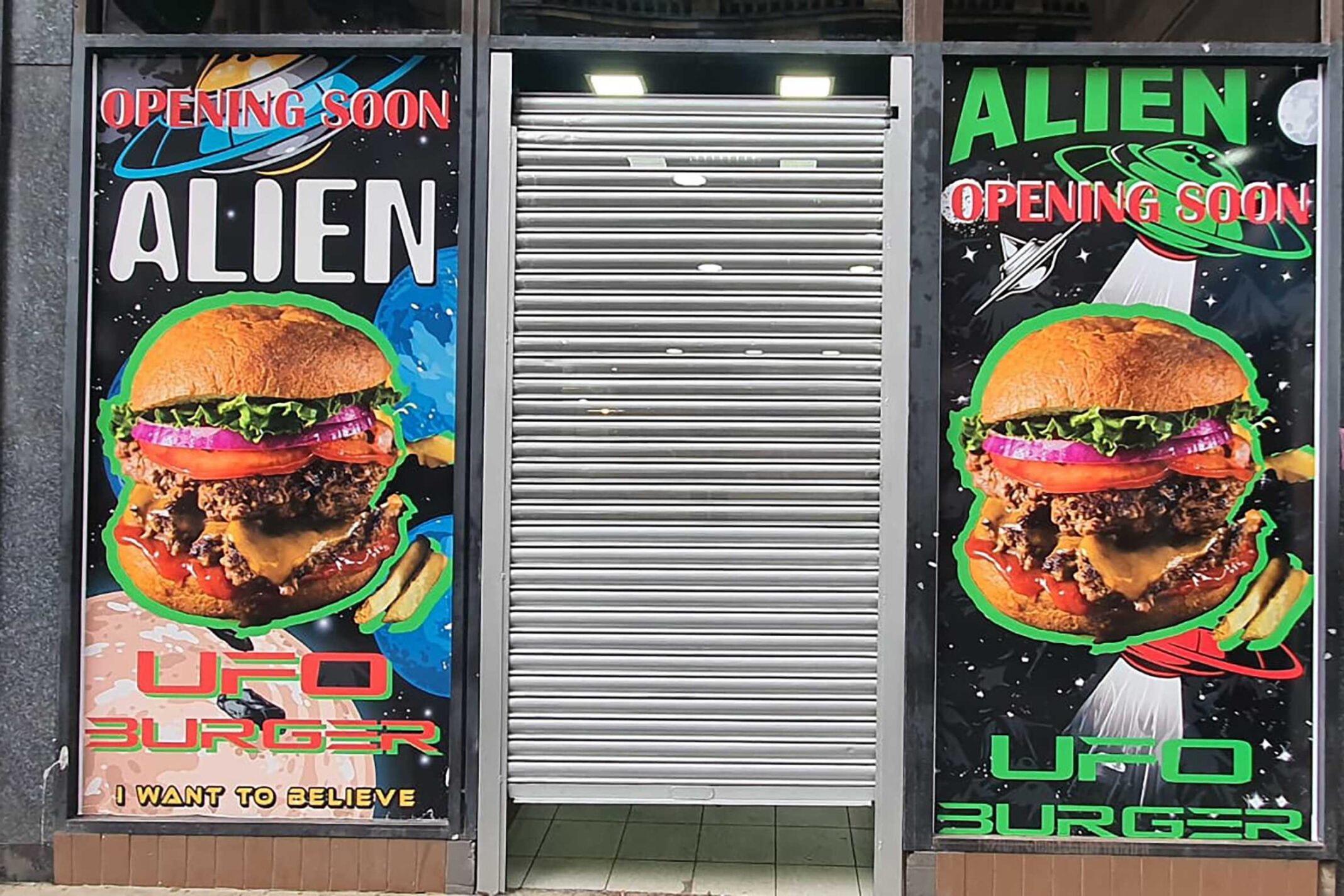 Alien Ufo Burger & Coffee Takeaway Cafe, Glasgow City Centre, Next To ...